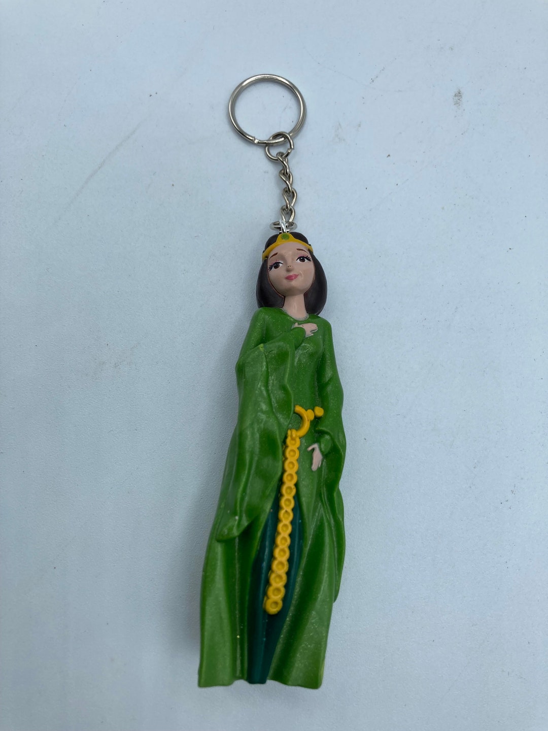 Disney Brave Mom Queen Elinor Eleanor Woman Character Keychain Backpack ...