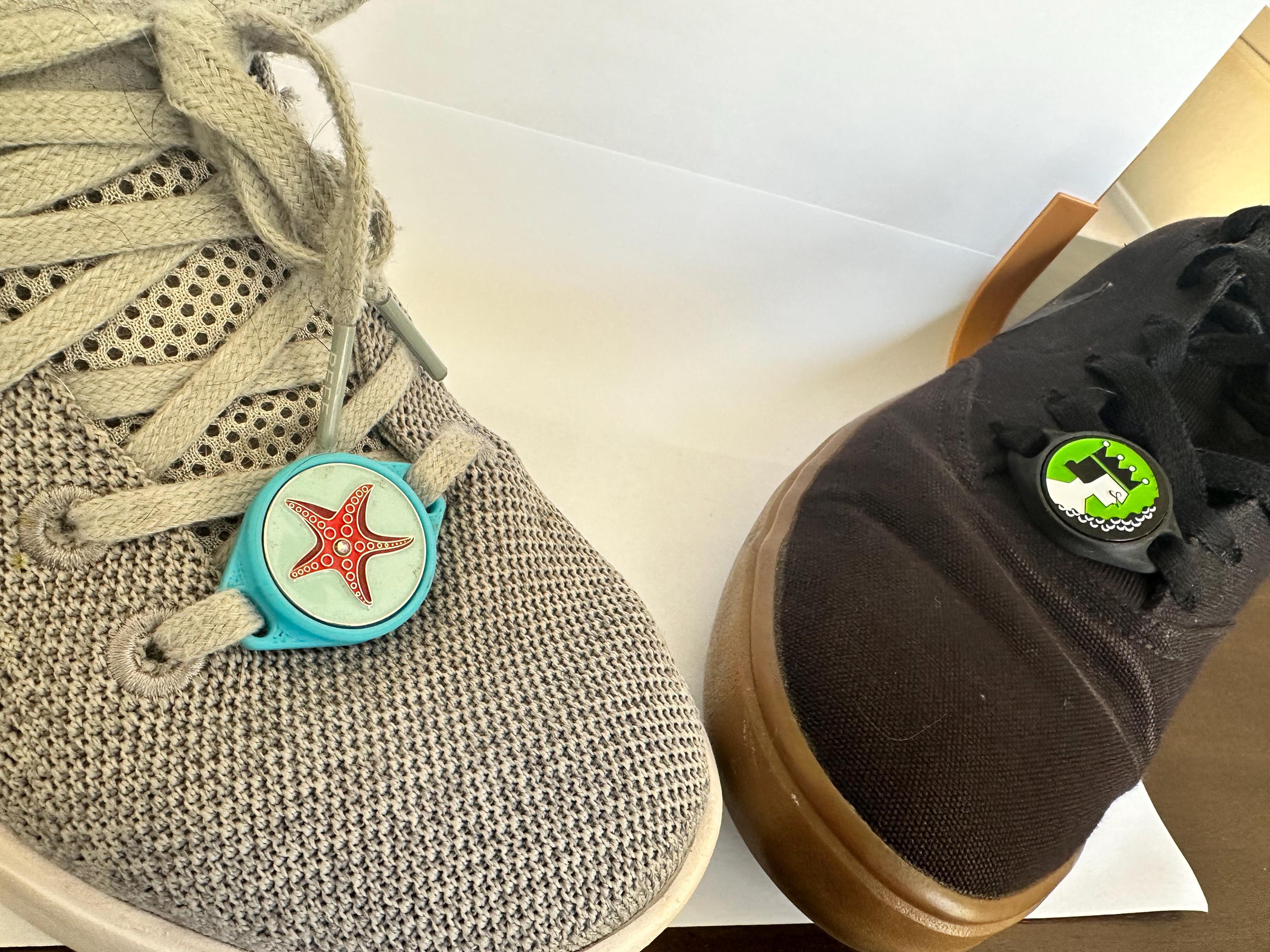 Treadmark Golf Marker Clips for Sneakers – Dim Co. Golf Accessory - Etsy