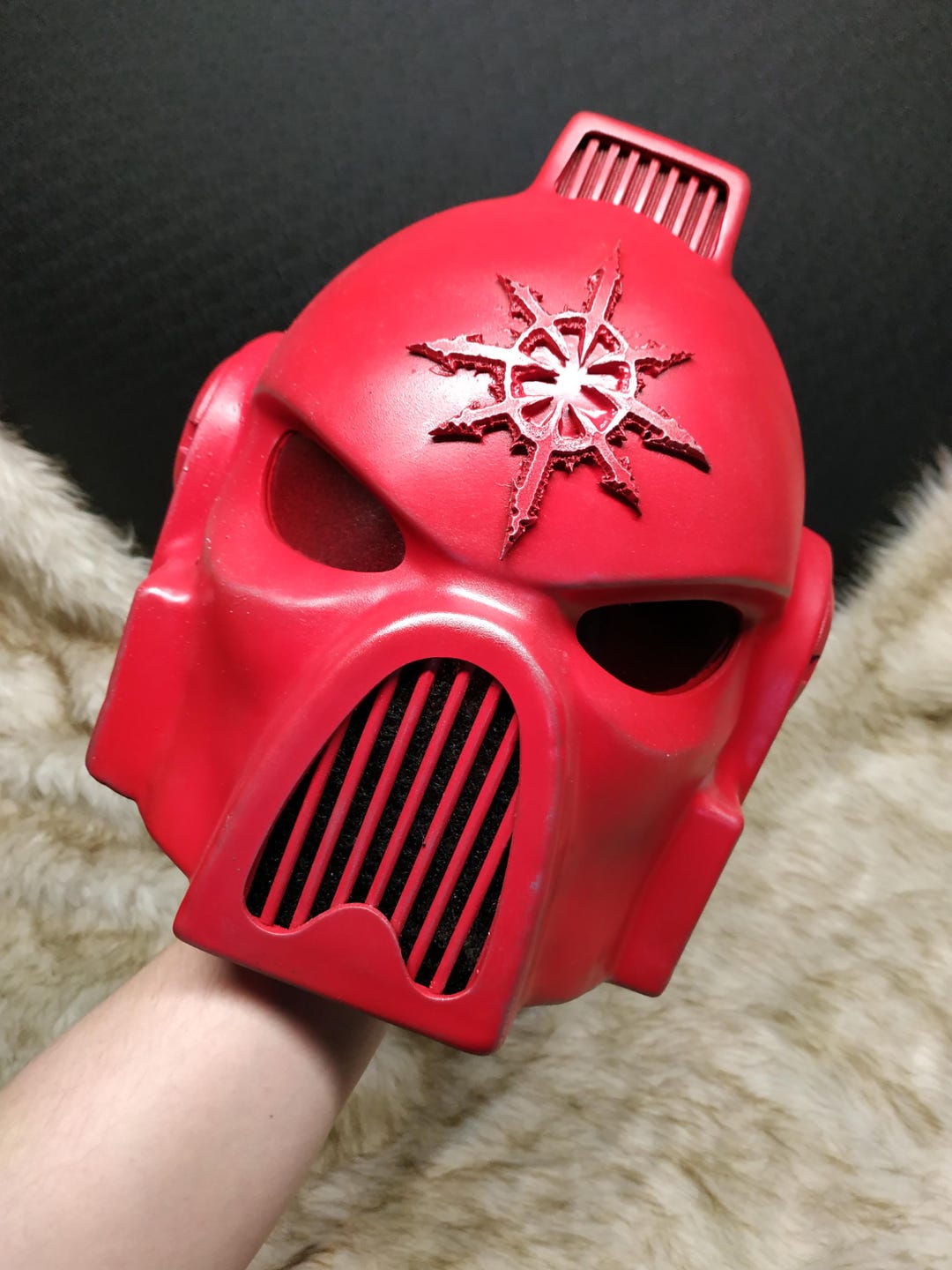 Warhammer 40K Space Marine Helmet - Fallen Blood Angel - LARP Helmet ...