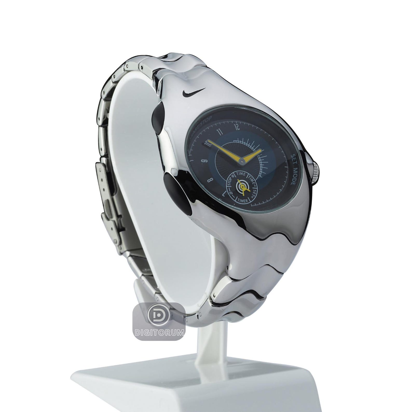Nike Triax Armored Chrono Stainless Steel Watch Inspired by 2001 Nike ...