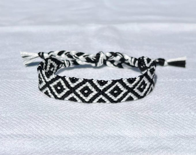 Black and White Friendship Bracelet - Etsy