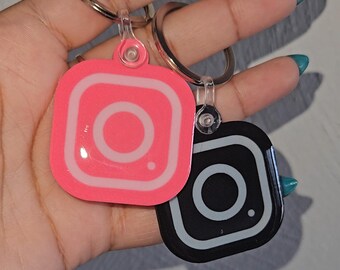 Keychain With Instagram Logo and Programmable NFC - Etsy