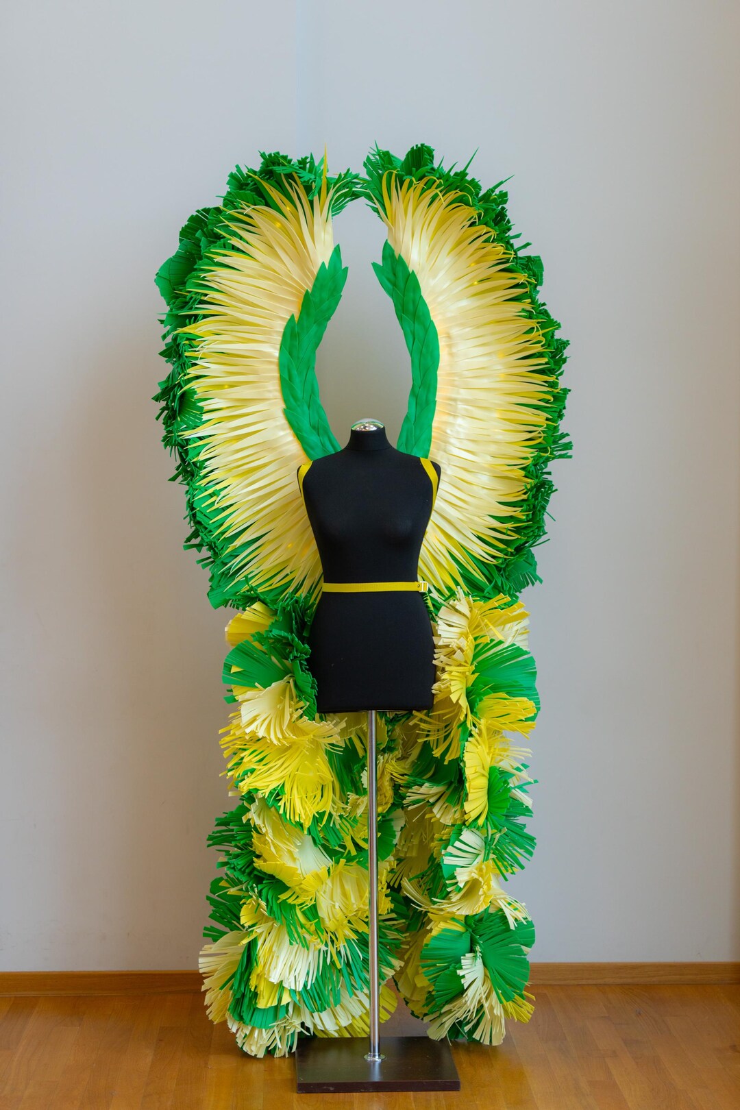 Yellow Samba Dance Costume, Trinidad Carnival, Caribbean Carnival ...