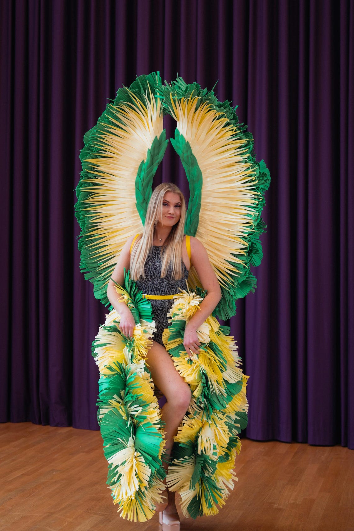Yellow Samba Dance Costume, Trinidad Carnival, Caribbean Carnival ...