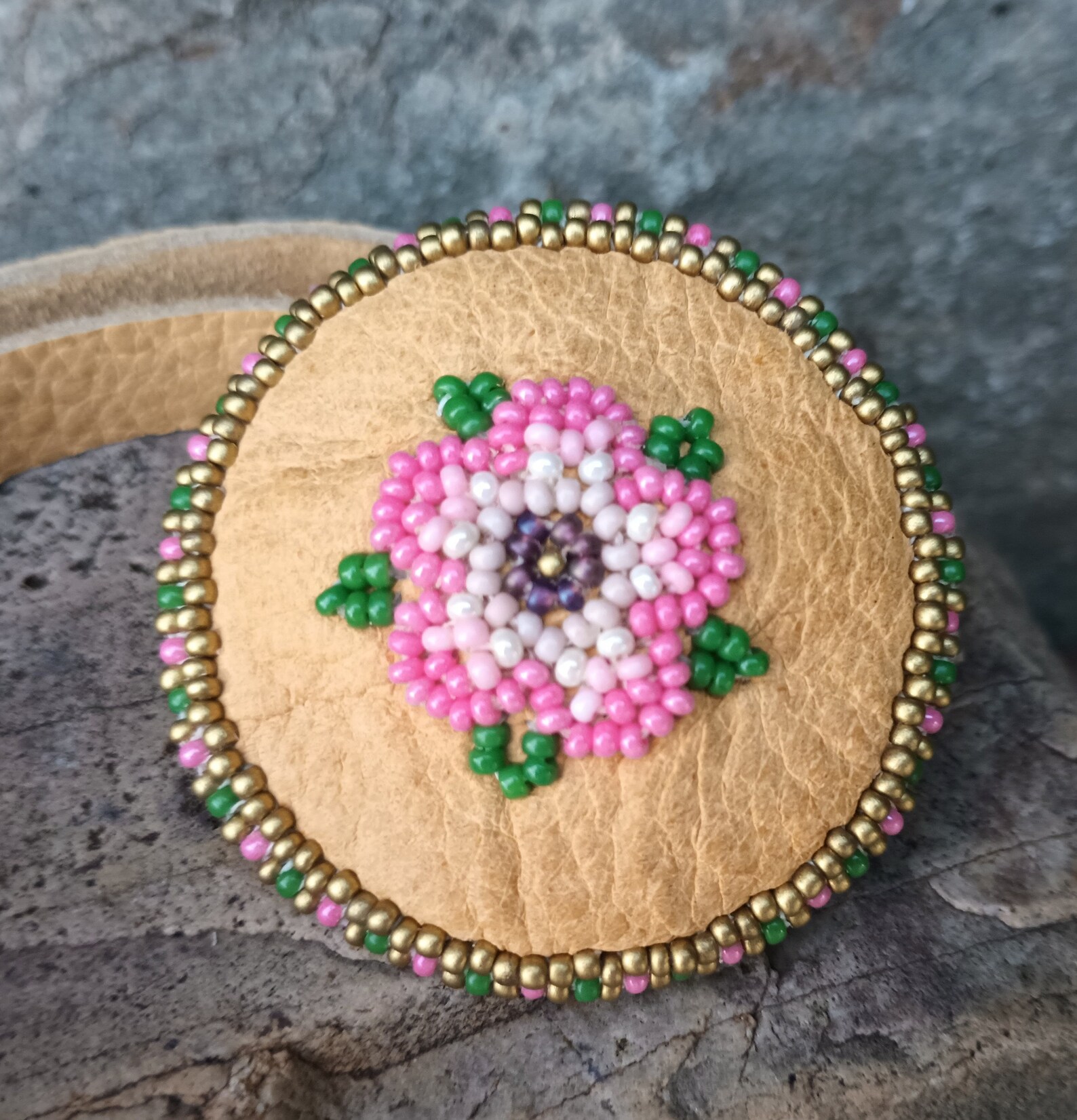Flower Ponytail Leather Tie, Beaded Rosette, Beadwork, Pink, Cream, Hair Jewelry, Regalia ...