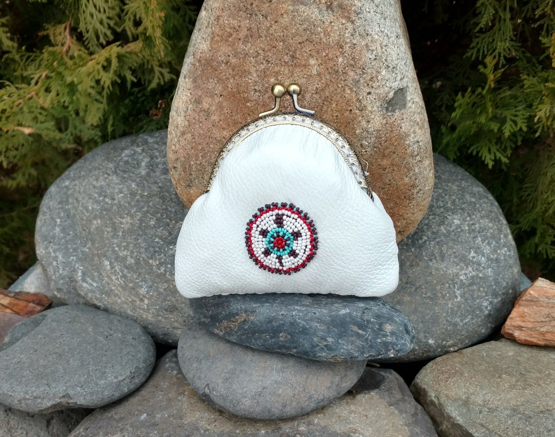 Beaded Leather Change Purse ~ Turtle Rosette ~ Genuine Deerskin ~ Kiss ...