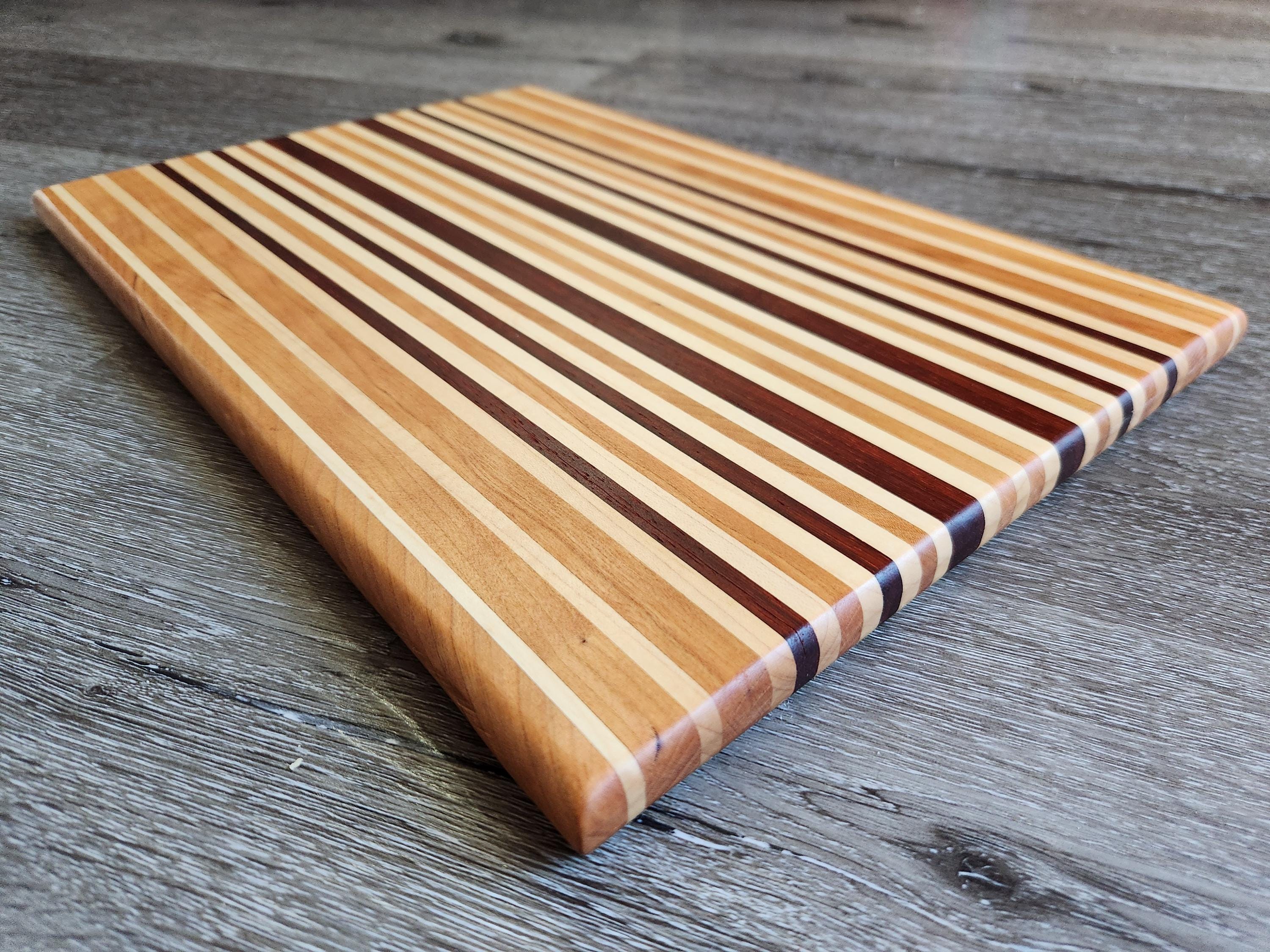 Premium Edge Grain Wood Cutting Board - Unique Gift for Food Lovers ...