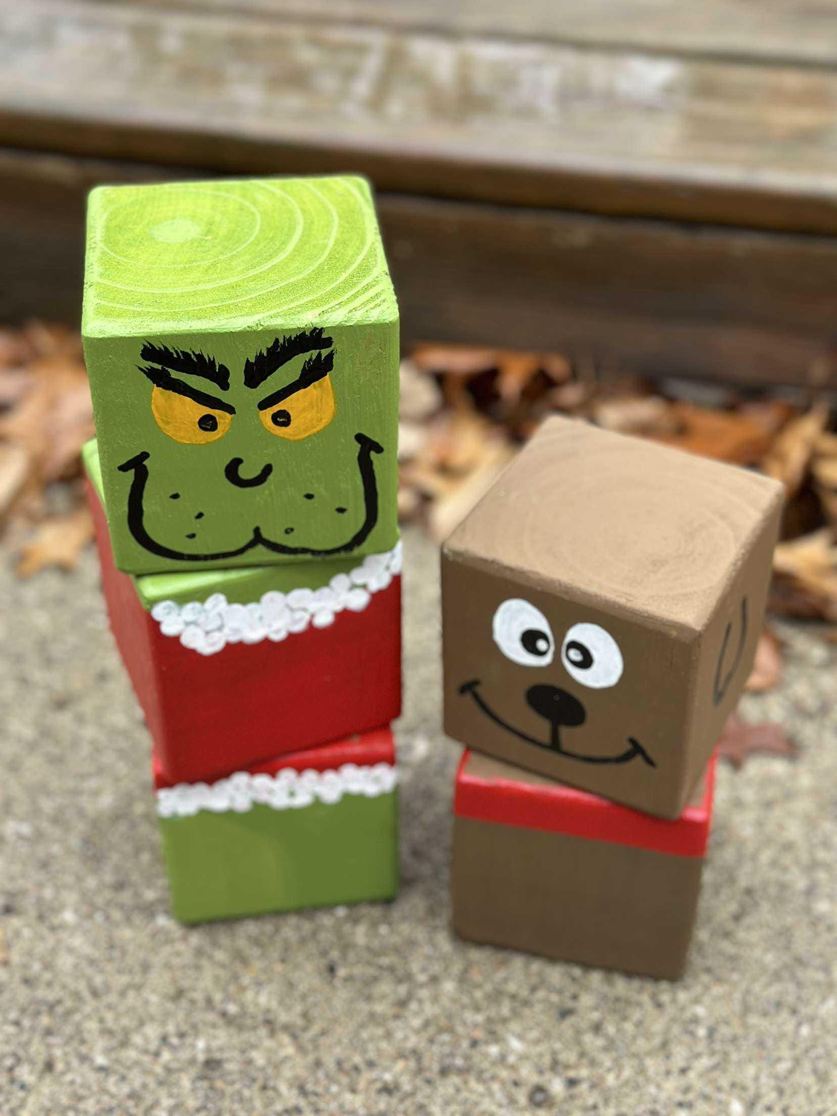 Grinch & Max Holiday Block Decor - Etsy