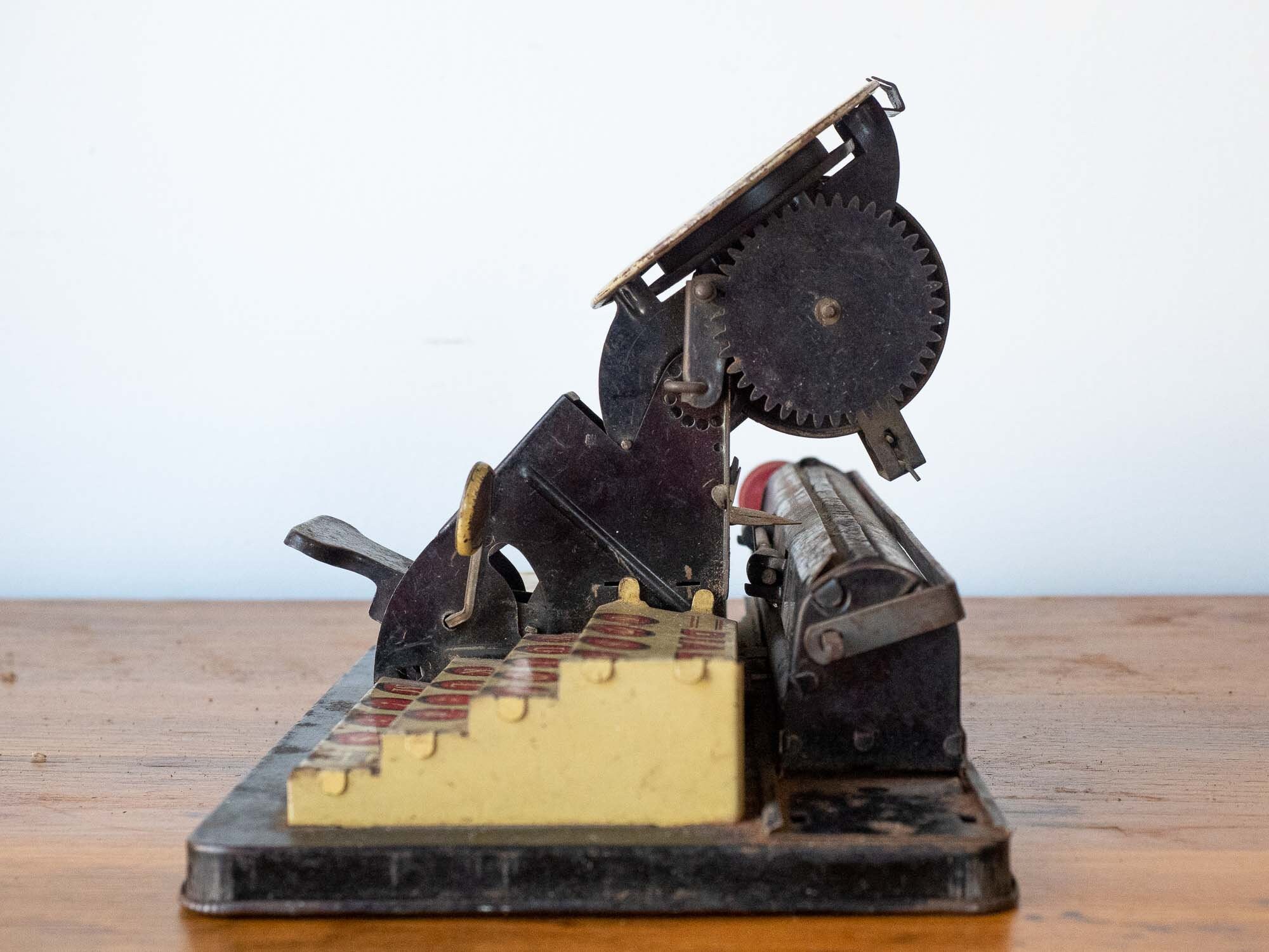 Vintage Super Dial Typewriter, Patent Pending Marx Co. Tin Child's Toy ...