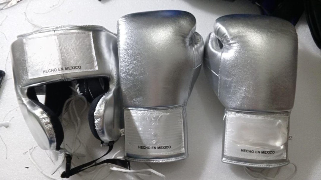 Handcrafted Customized Boxing Sparring Sets - Cowhide Leather Boxing ...