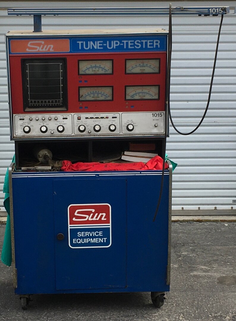 Happy 4th of July We Love Offers Vintage SUN Engine Analyzer ...