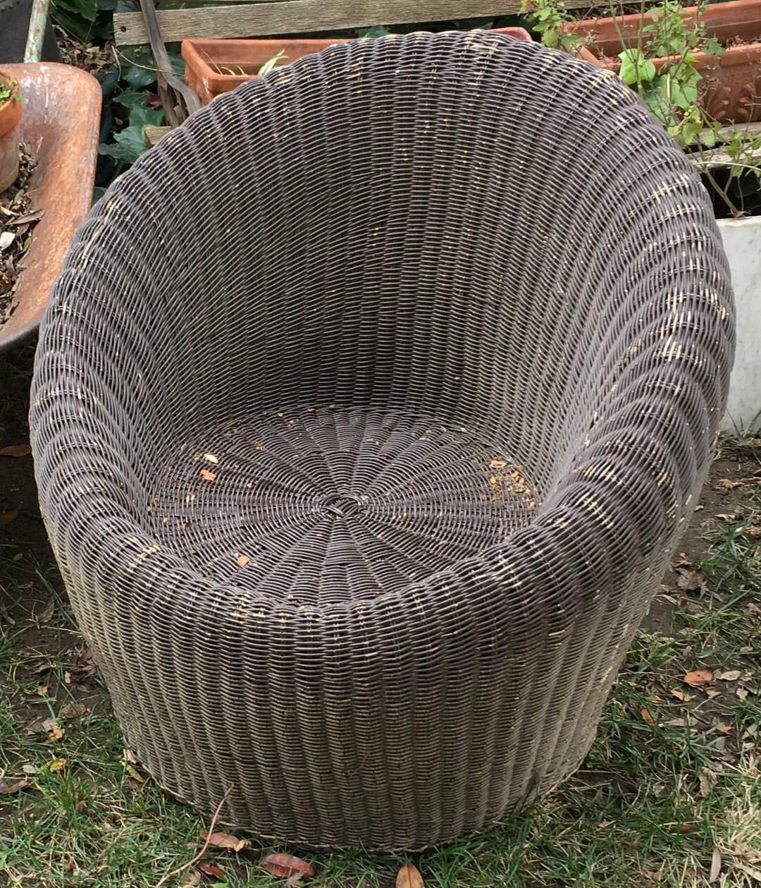 Happy 4th of July We Love Offers Vintage Brown Wicker Barrel Chair ...