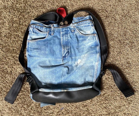 Vintage Wrangler Backpack with License Plate from Rec… - Gem