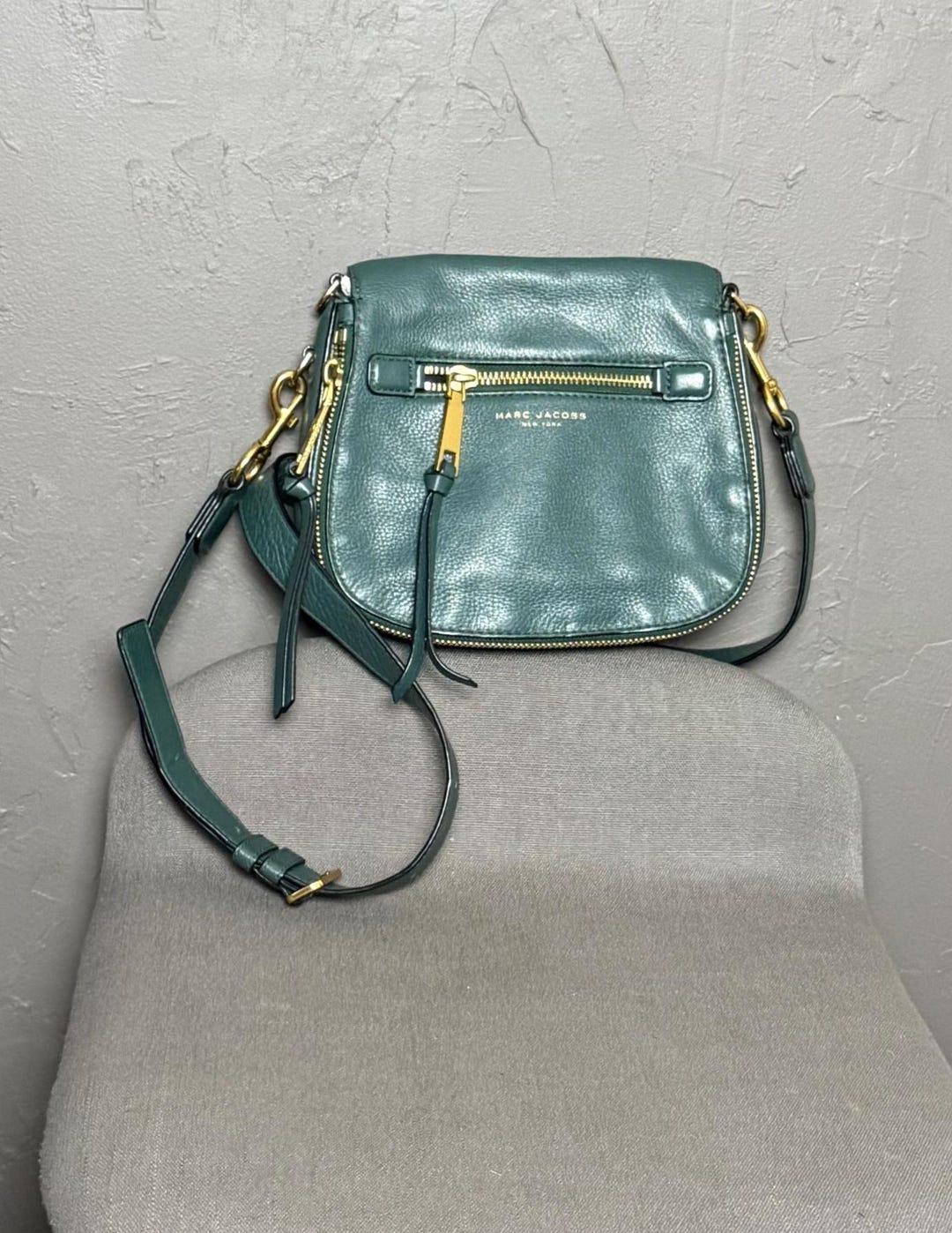 Marc Jacobs Teal Green Recruit Saddle Bag Pebbled Leather Gold Hardware ...
