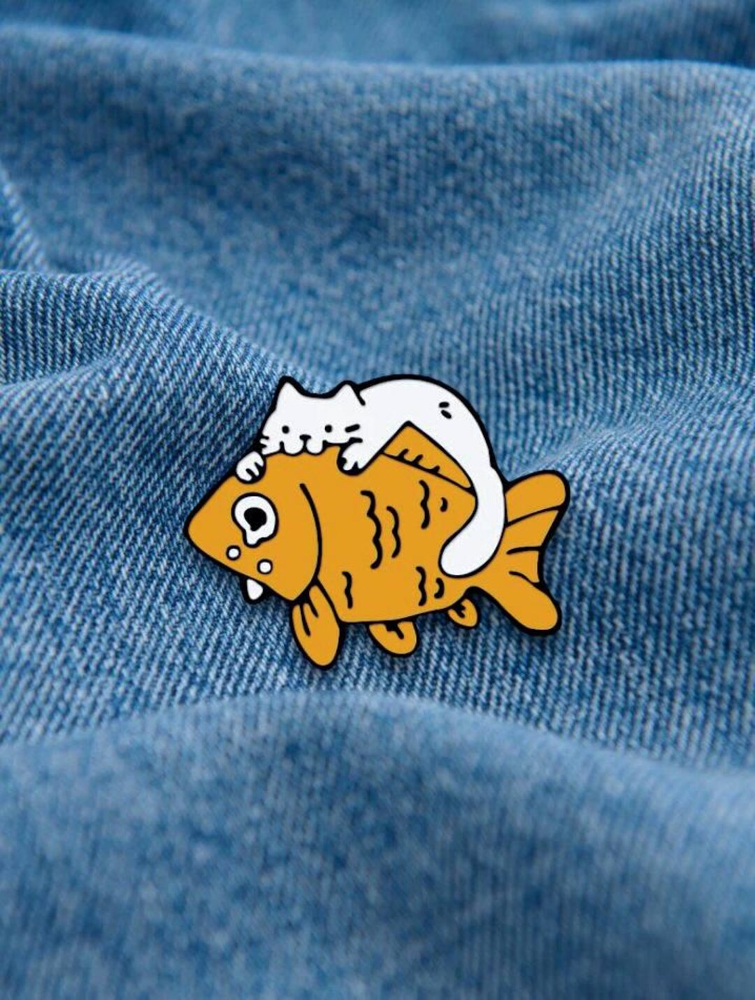 Cat Bite Fish Enamel Pin Cute Meme Friends Gift Pins - Etsy
