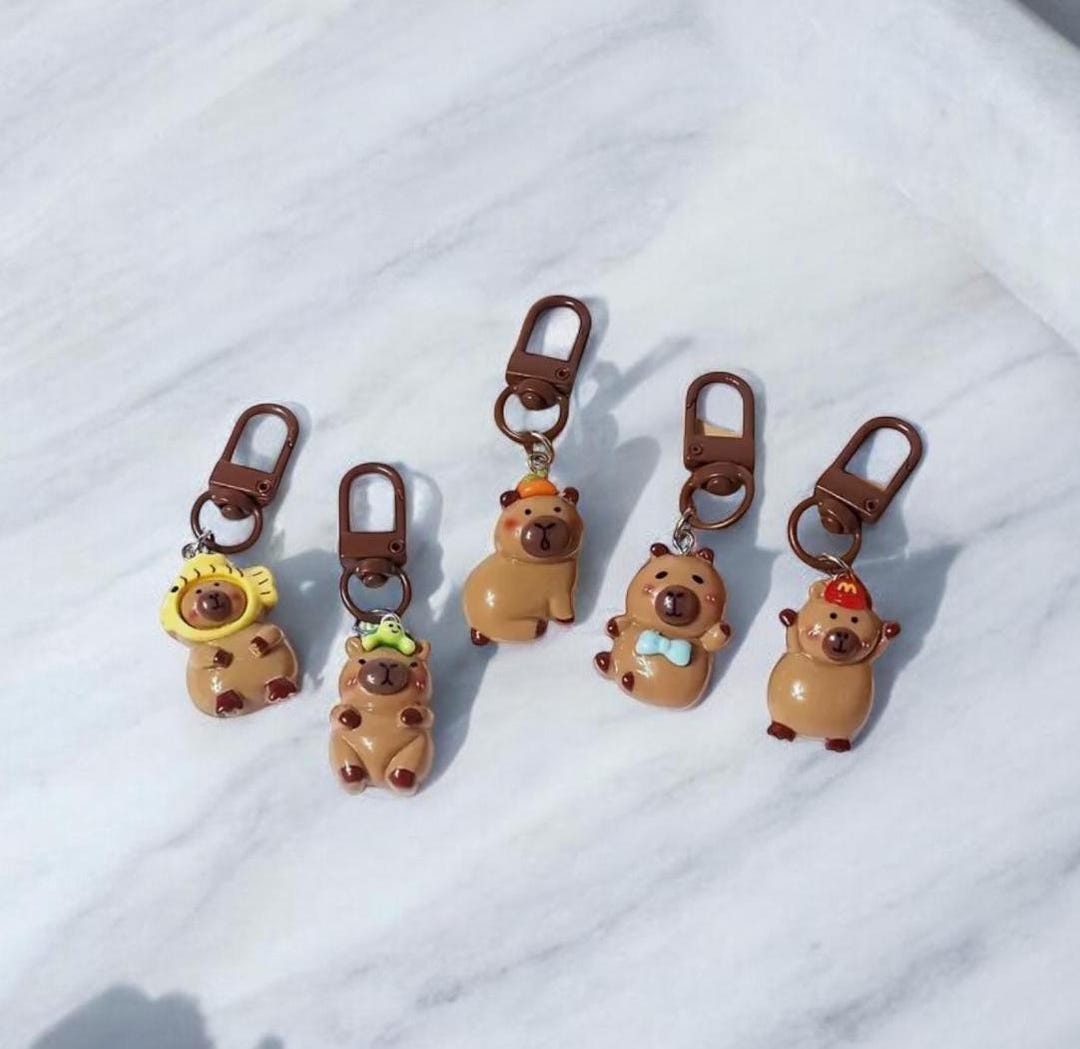 Cute Capybara Keychain, Capybara Bag Chain, Sweet Capybara Birthday ...