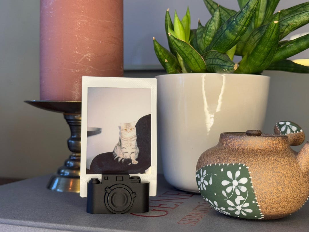 Polaroid Picture Holder - Instax Photo Frame - Polaroid Display Stand ...