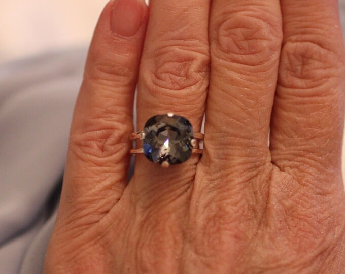 Ring Premium Crystal Gray Black With Silvery Prisms 12mm Silver Night ...