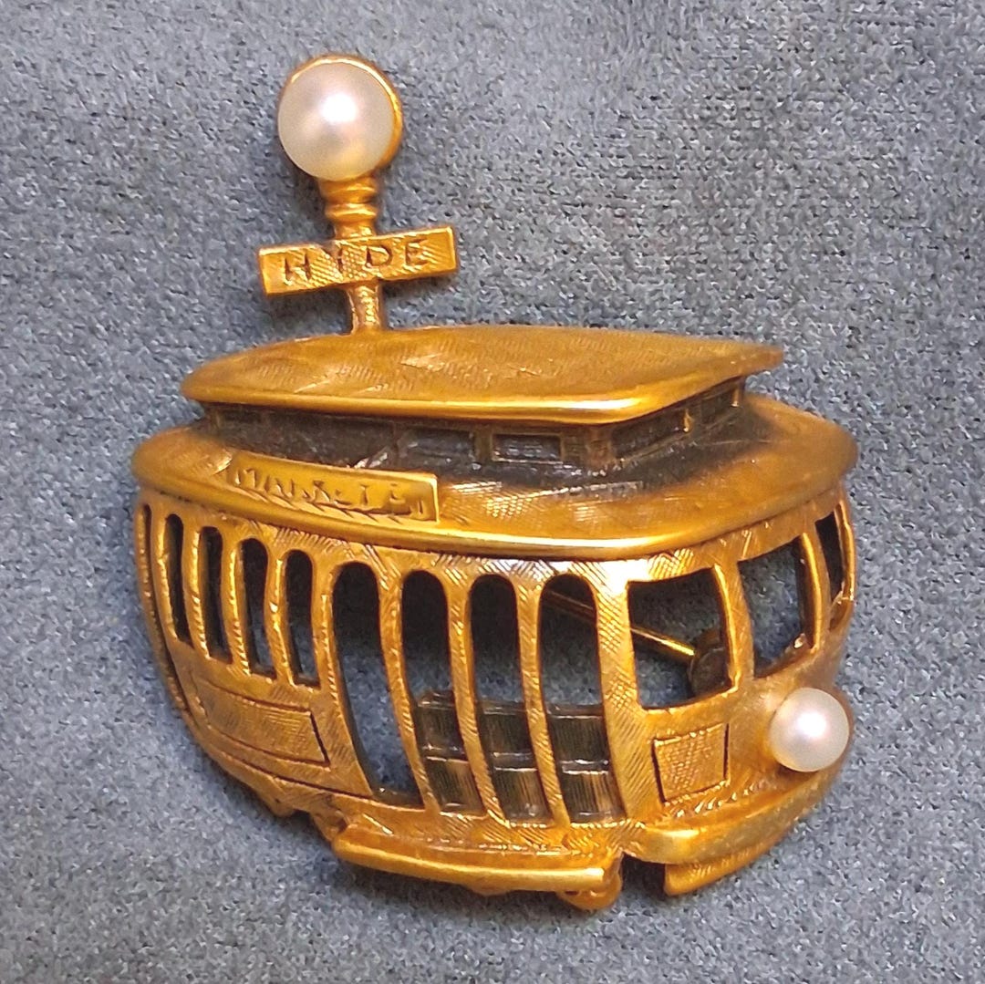 Tortolani Cable Car Pearl Brooch Pin - Etsy