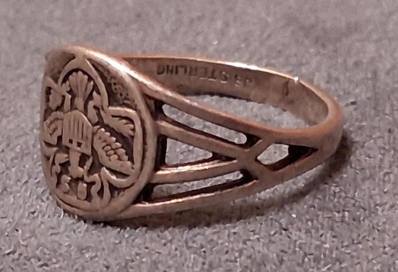 Vintage Girl Scout Signet Ring Sterling Silver Size 5.5 - Etsy