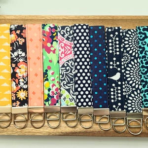 Handmade Keychain Wristlet for Keys, Fabric Wristlet Key Fob - Etsy