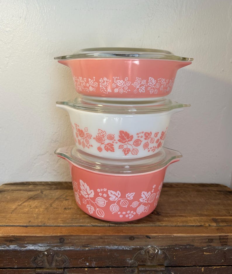 Pyrex Pink Gooseberry Covered Casseroles, Retro Kitchenware, Gooseberry ...