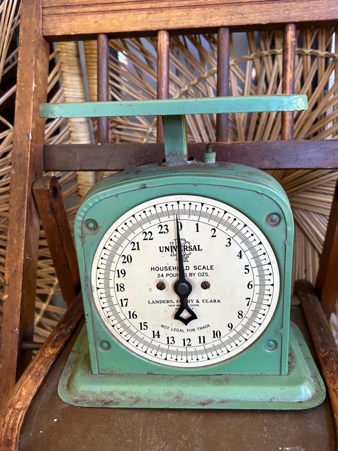 Vintage Enamel Green Household Scale: Retro Kitchen Decor - Etsy