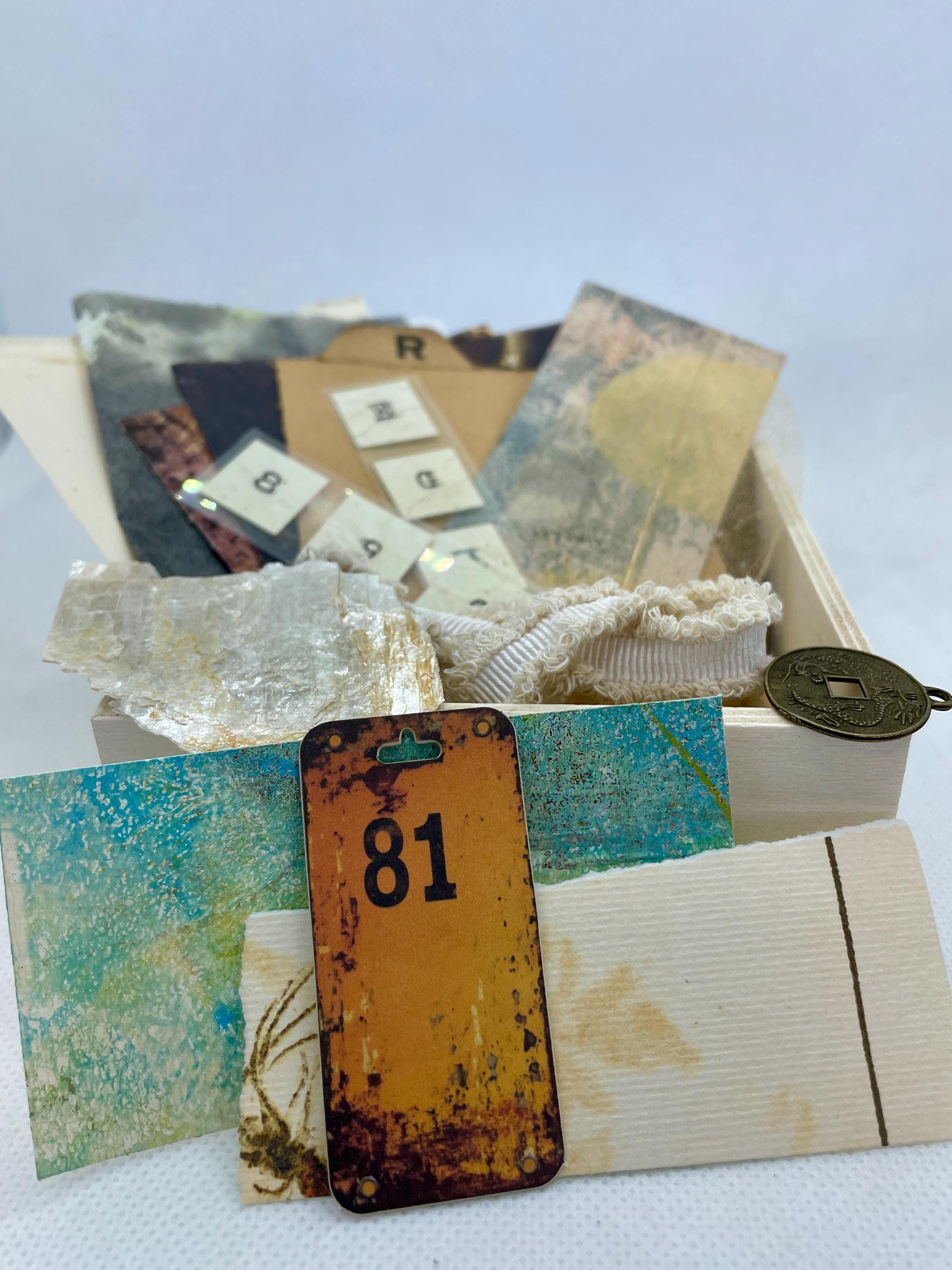 Mystery Collage Kit, Collage Supplies, Mixed Media Collage, Collage Art ...