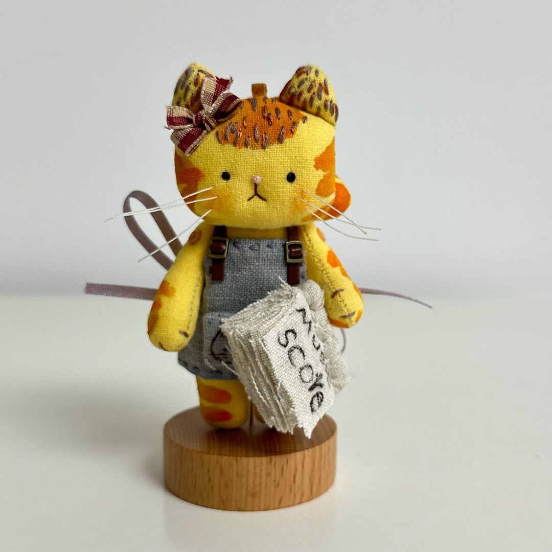 Handmade Orange Tabby Cat Dolls: Pipa Player & Music Reader - Etsy