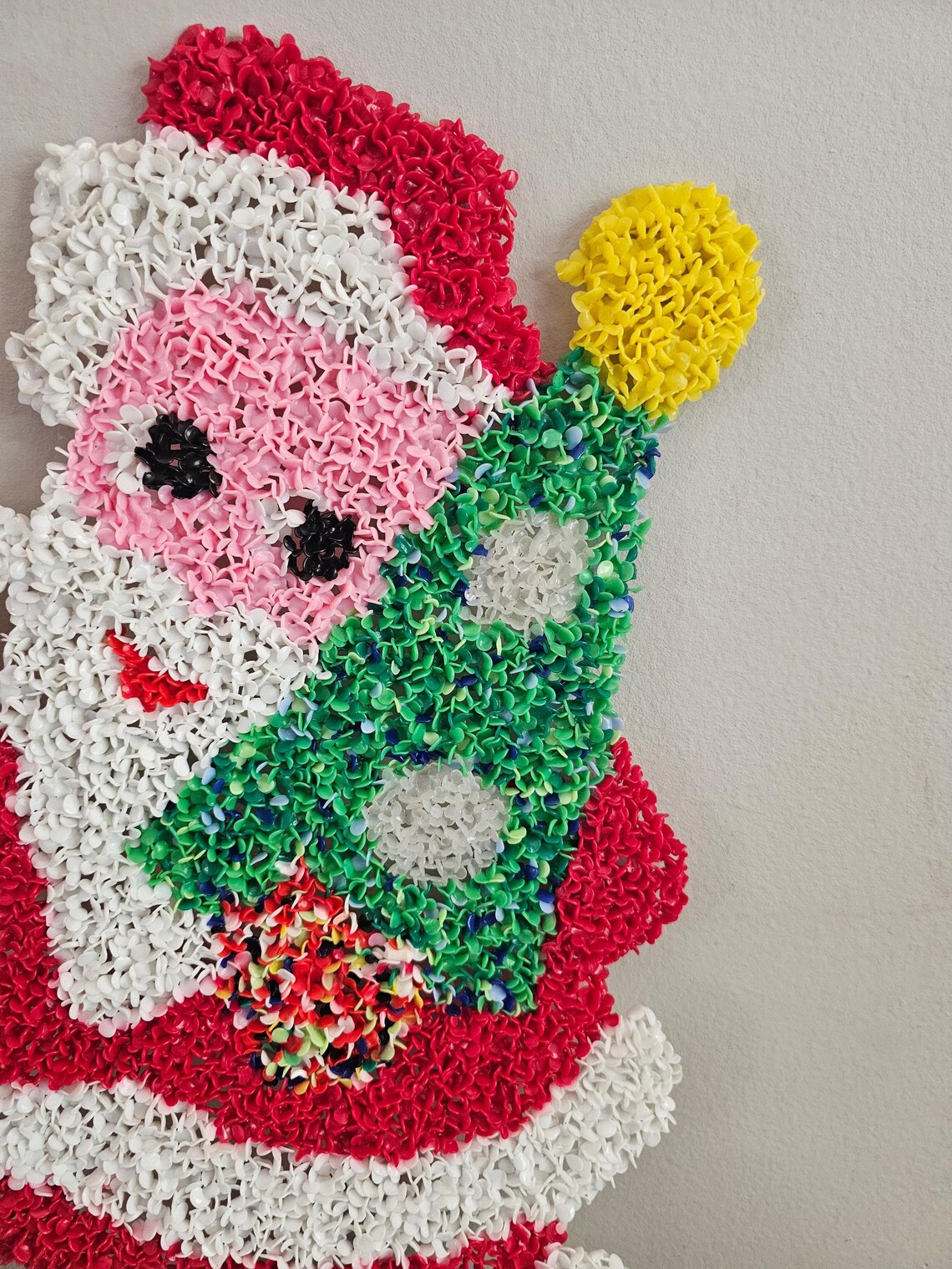 Vintage 1970s Plastic Popcorn Santa – Christmas Window Decor - Etsy