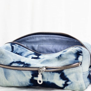 Accessory Bag in Tie Dye Blue Jeans, Zipper Pencil Case Makeup ...