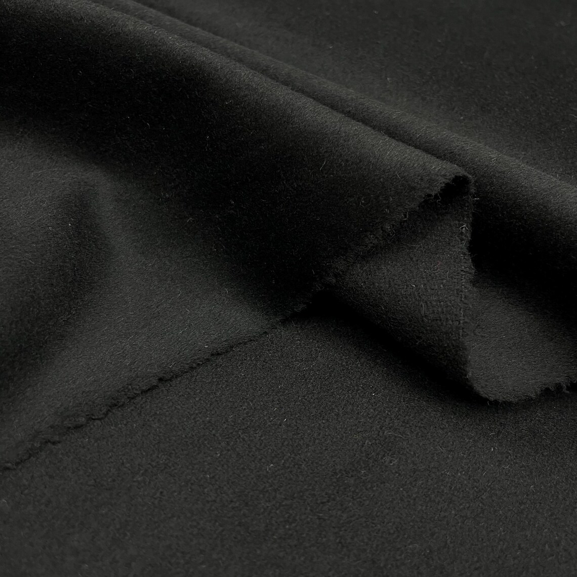 Italian Wool Cashmere Fabric in Black – Luxury Material | 150 Cm Width ...