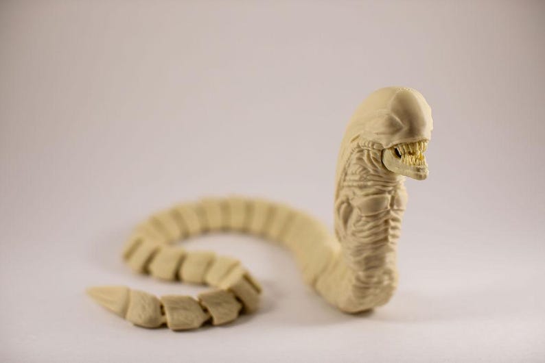 Flexi Articulated Chestburster From Aliens Fidget Desk Toy - Etsy
