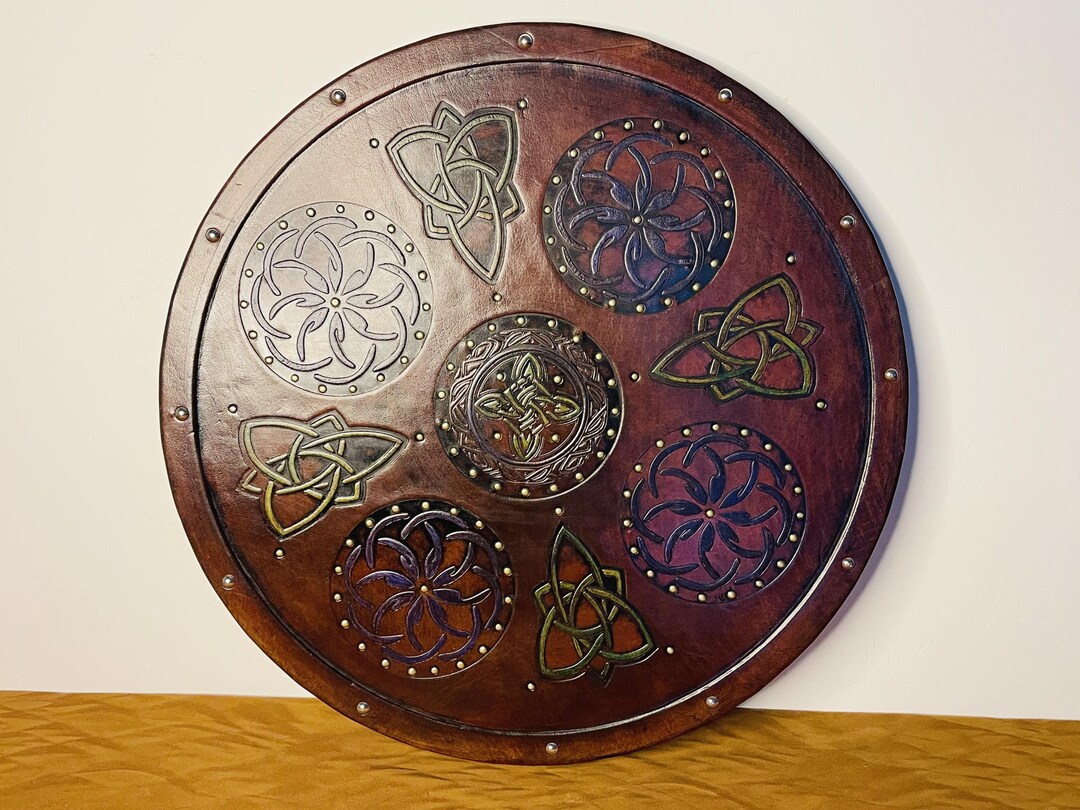 Scottish Targe Shield | Leather Shield | Handmade Leather Viking Shield ...