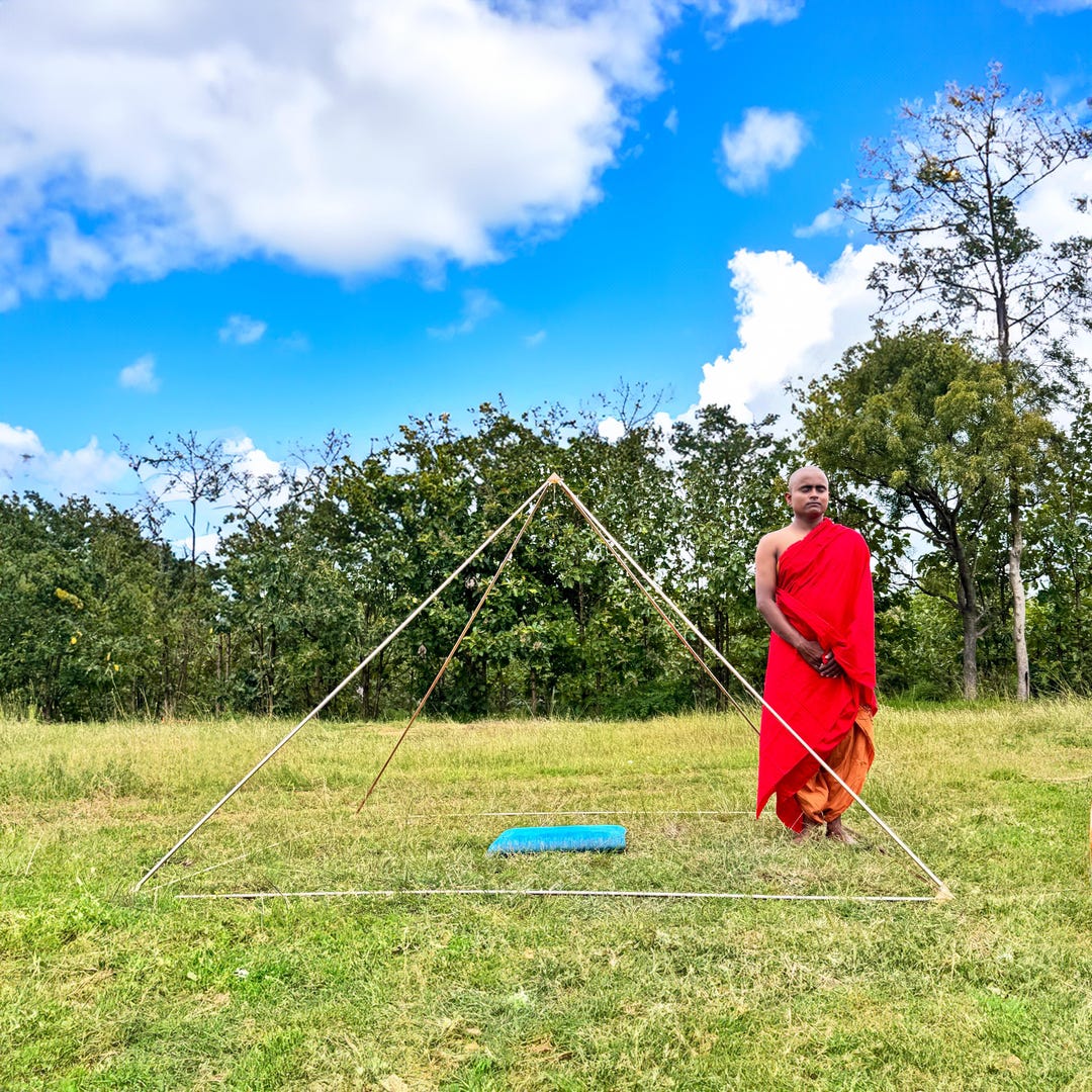 8 Feet Giza Lite Duty Deluxe Pyramid With 5 Orgonite Connector Kit & 8 Maine Pipe - Etsy