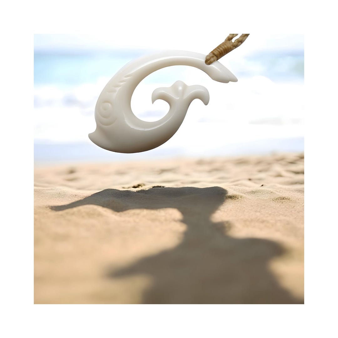 Maui Hook Necklace- Whale Tail - Etsy