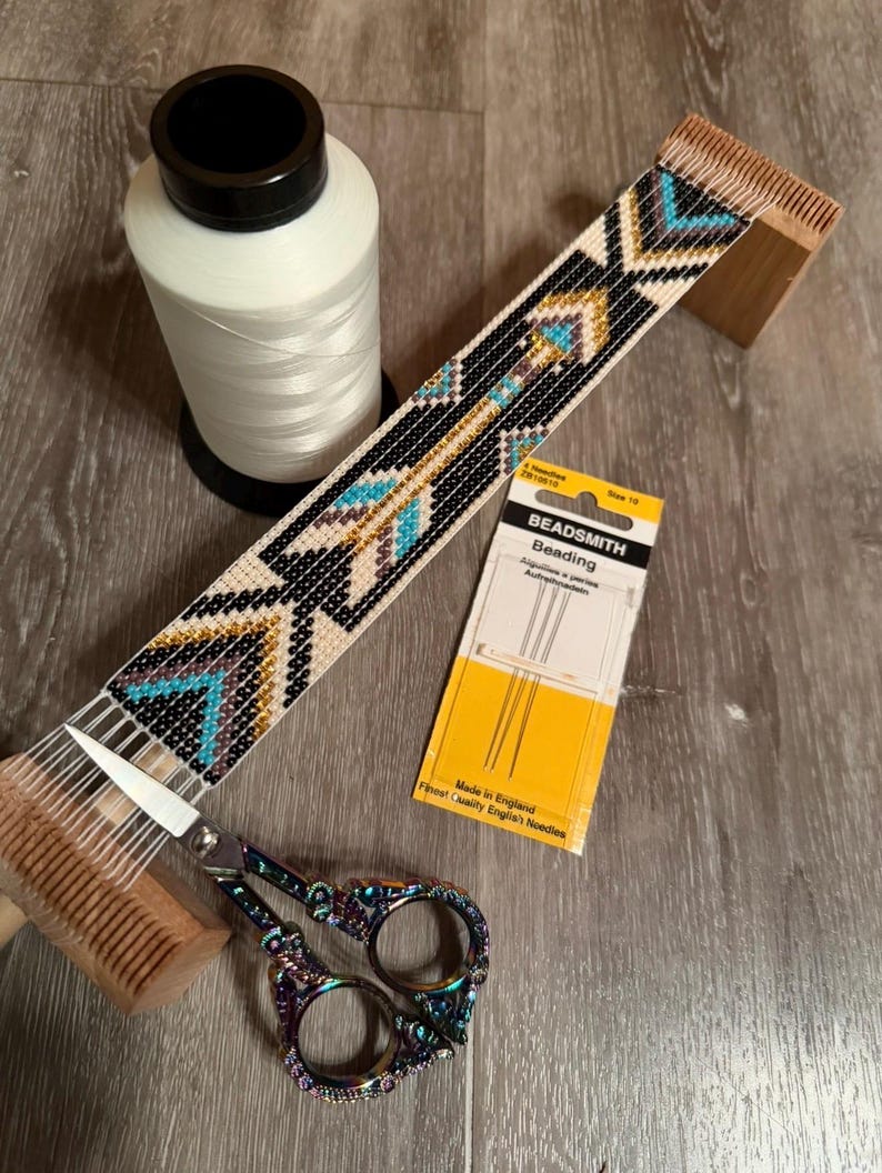 Authentic Indigenous Hand Loomed Glass Beadwork Bracelet: “straight ...