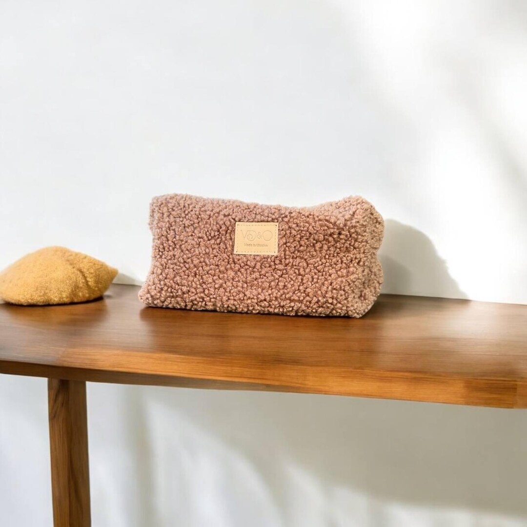 Soft Teddy Makeup Organizer, A Cozy Teddy Bear Cosmetic Bag, Teddy ...