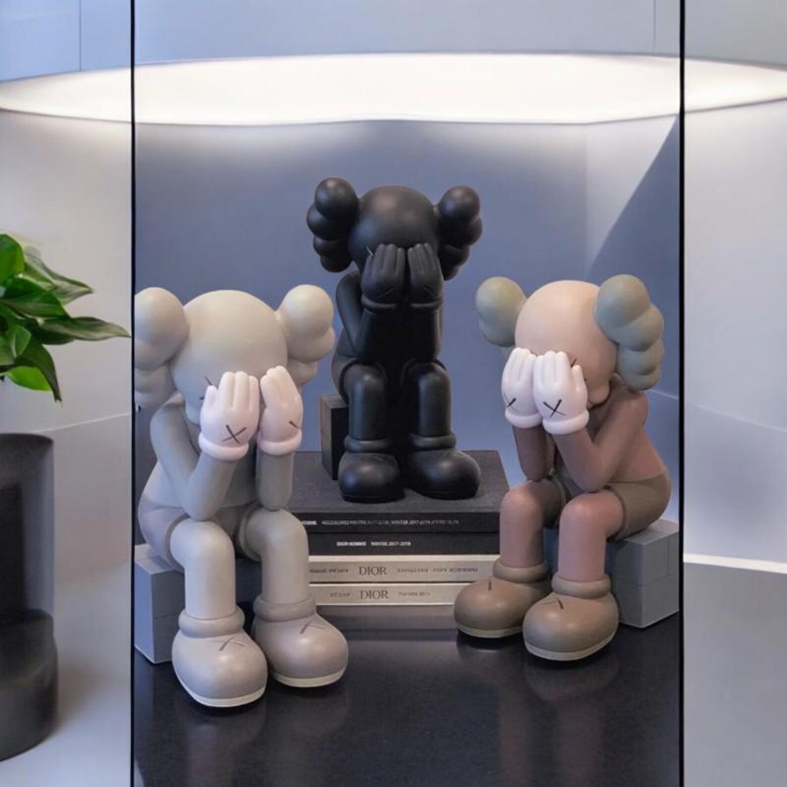 Inspired by KAWS Sitting Statue Modern Art Decor, Hypebeast Desk ...