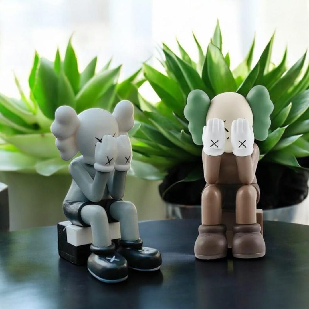 Inspired by KAWS Sitting Statue Modern Art Decor, Hypebeast Desk ...