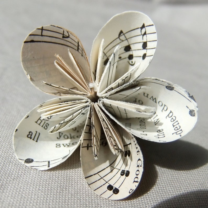 Mini Sheet Music Origami Paper Flowers Set of 6 - Etsy