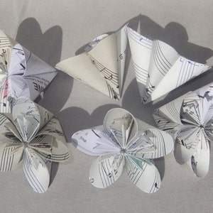 Sheet Music Origami Paper Flowers Small Size Set of 6 - Etsy