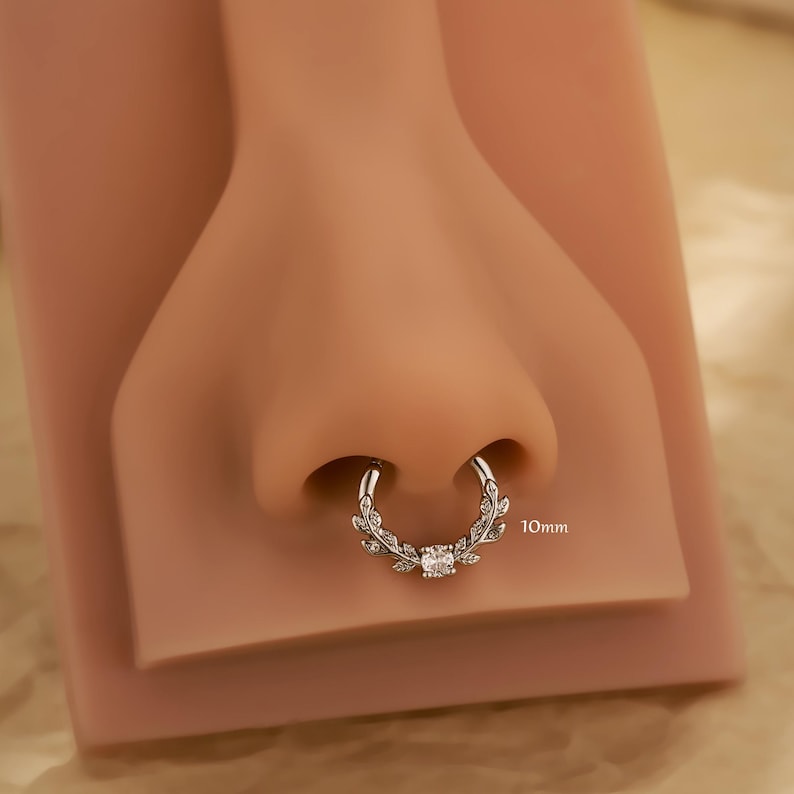 16G Clear CZ Septum Ring With Two Side Leaf/higned Septum Clicker ...