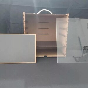 Magnetic Carrying Case for Miniatures - Etsy