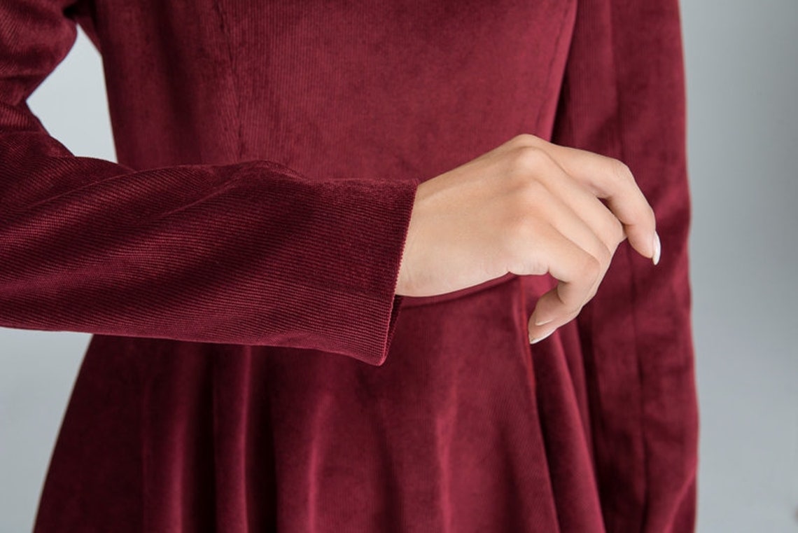 Robe en velours côtelé bourgogne robe de cocktail à manches | Etsy