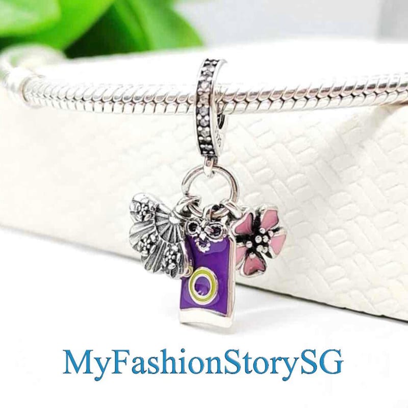 Japanese Fan Charm - Etsy