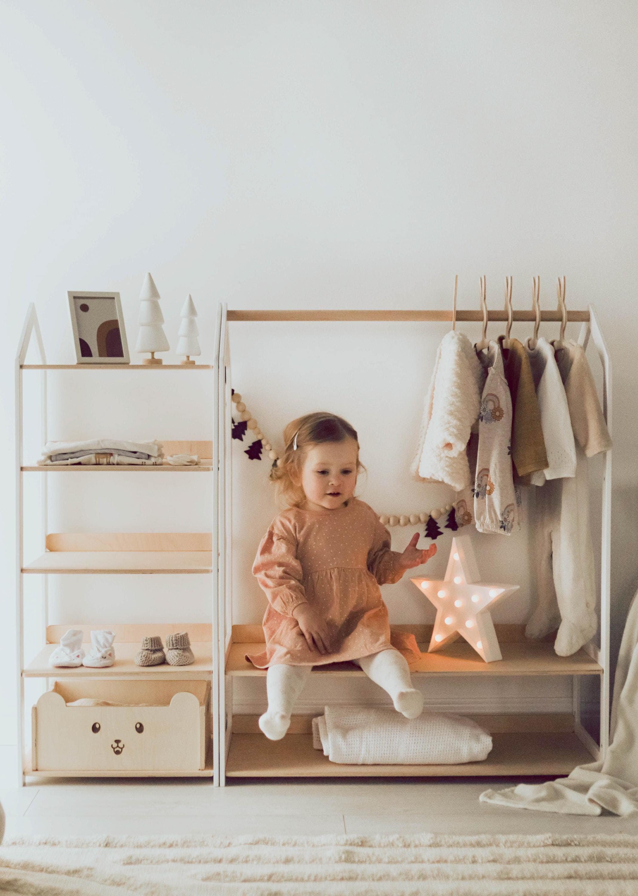 Clothing Frame Rack for Baby Girl, Display Child Wardrobe, Open Shelves ...