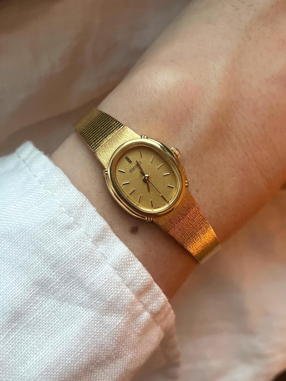 Vintage Seiko Gold Watch - Etsy