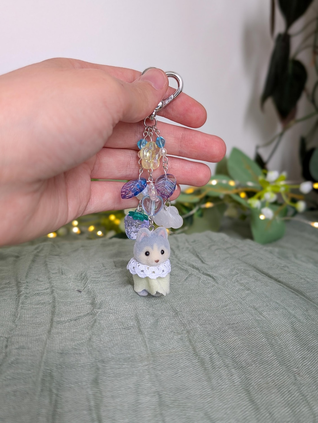 Calico Critters / Sylvanian Families Wolf - Blooming Baby Friends Blind ...