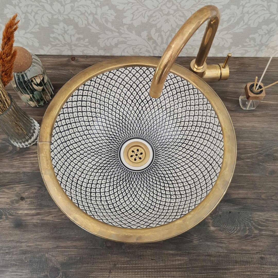 Handmade Ceramic Sink - Fish Scales Minimalist Design - Black & White ...